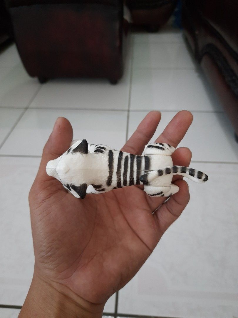 Happy meal tiger leap hu (the secret life of pets 2), Toys ...