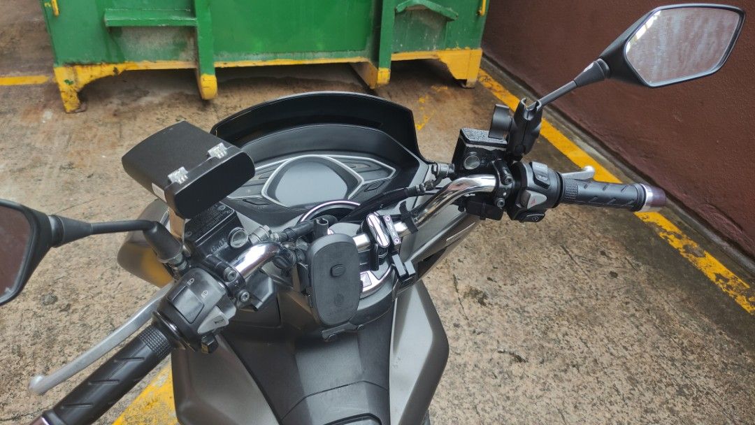 Honda PCX 155, Motorcycles, Motorcycles for Sale, Class 2B on Carousell