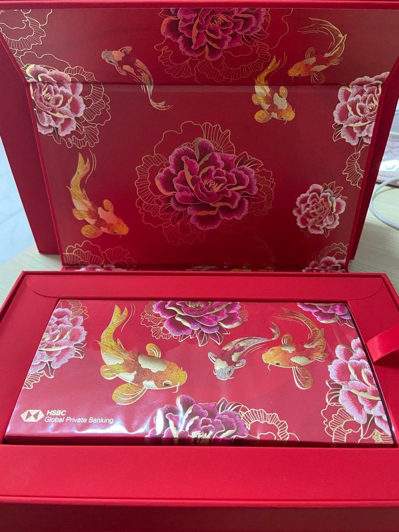 HSBC 2023 Private Banking gift set, Hobbies & Toys, Memorabilia ...