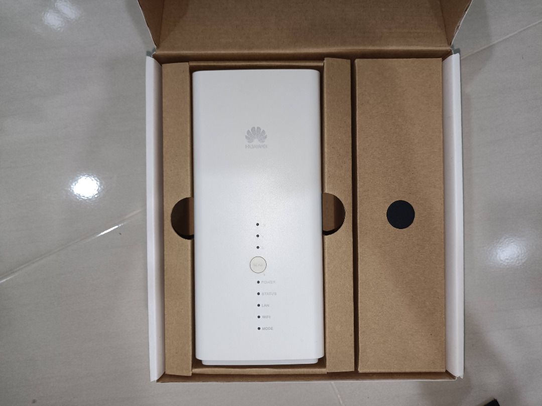 Huawei B618 4G LTE-A Modem + Wireless Router, Computers & Tech, Parts ...