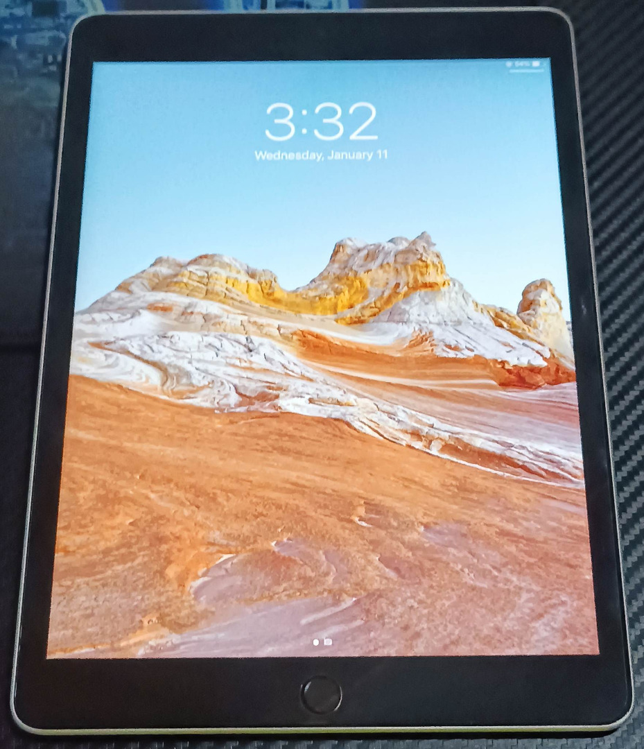 iPad 9th Gen Tablet (64GB), Mobile Phones & Gadgets, Tablets, iPad on ...