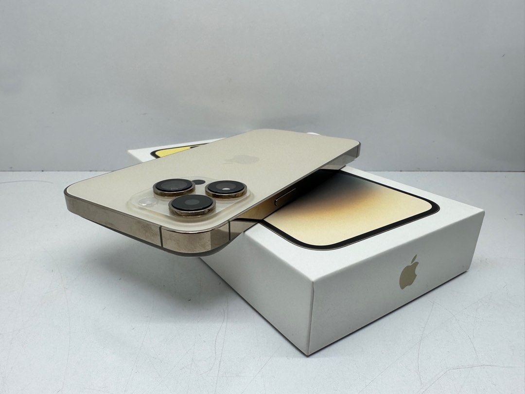 iPhone 14 Pro max 128gb Gold Local set 4 week old, Mobile Phones ...