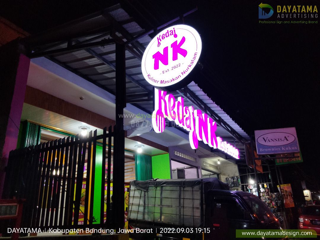 Jasa Signage Huruf Timbul dan Neon Box Bandung, Desain & Kerajinan ...