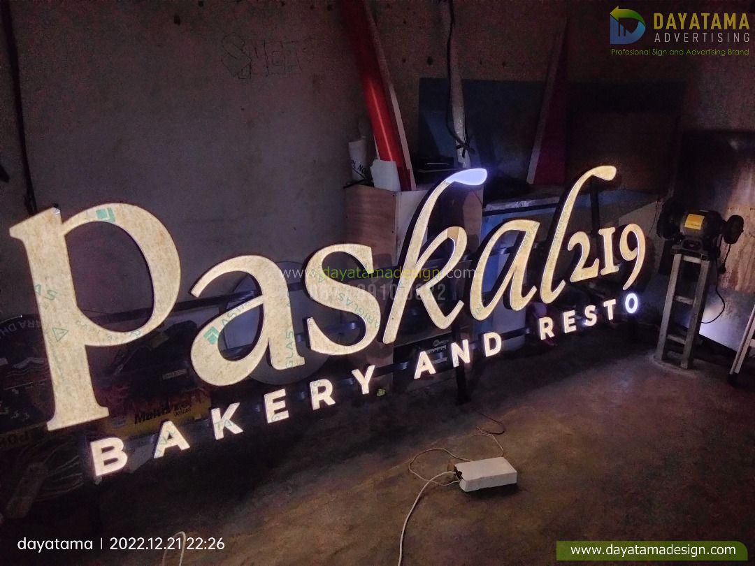 Jasa Signage Huruf Timbul Murah Bandung, Desain & Kerajinan Tangan ...