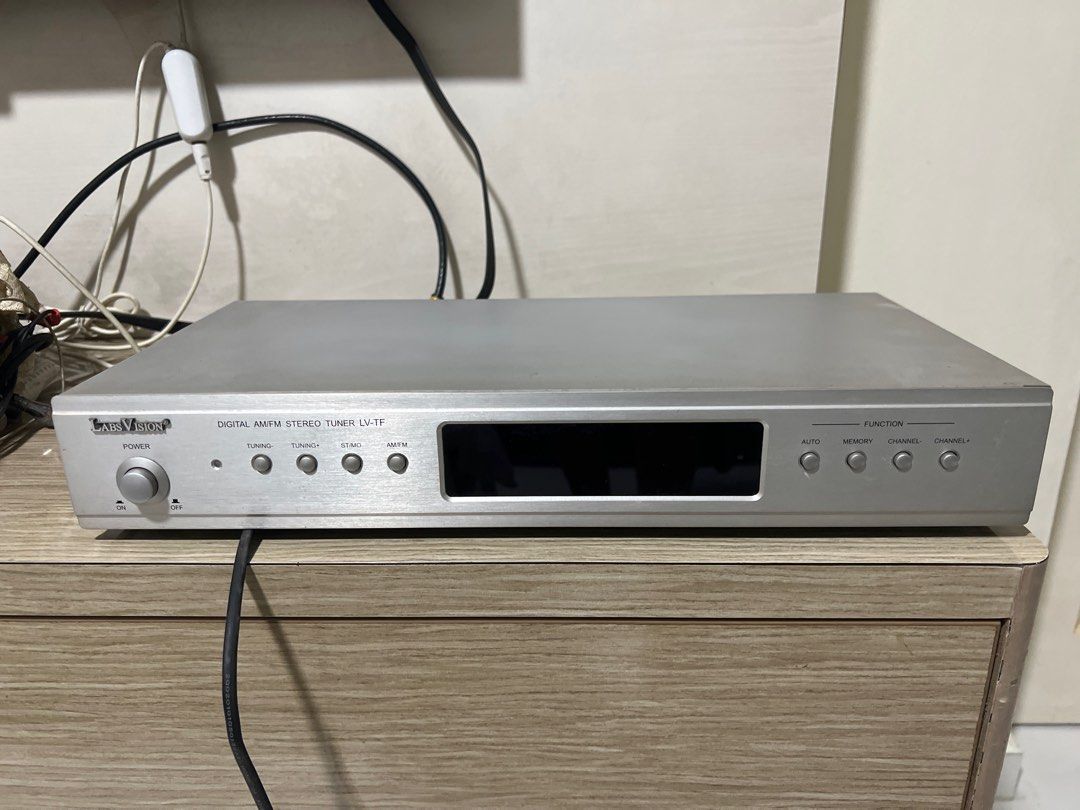 LabsVision Digital AM/FM stereo Tuner, Audio, Other Audio Equipment on ...