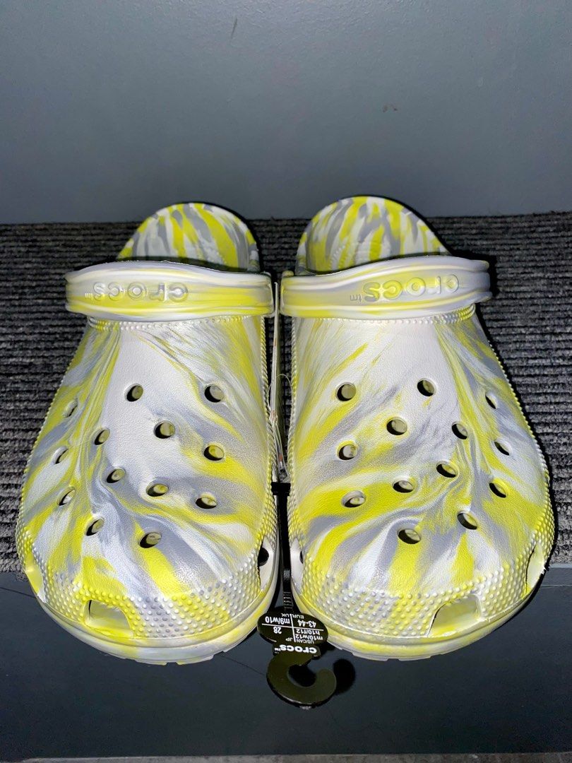 LEGIT Size M10 Crocs Classic Marbled Clog White Microchip, Men's ...