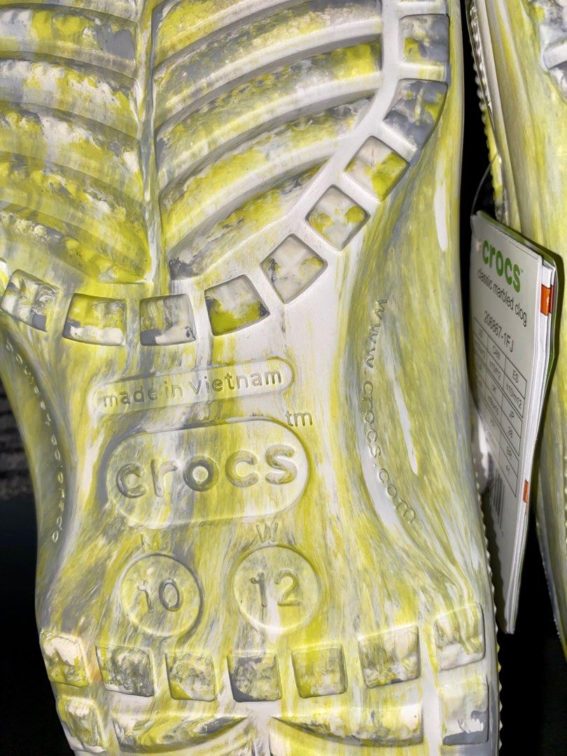 LEGIT Size M10 Crocs Classic Marbled Clog White Microchip, Men's ...