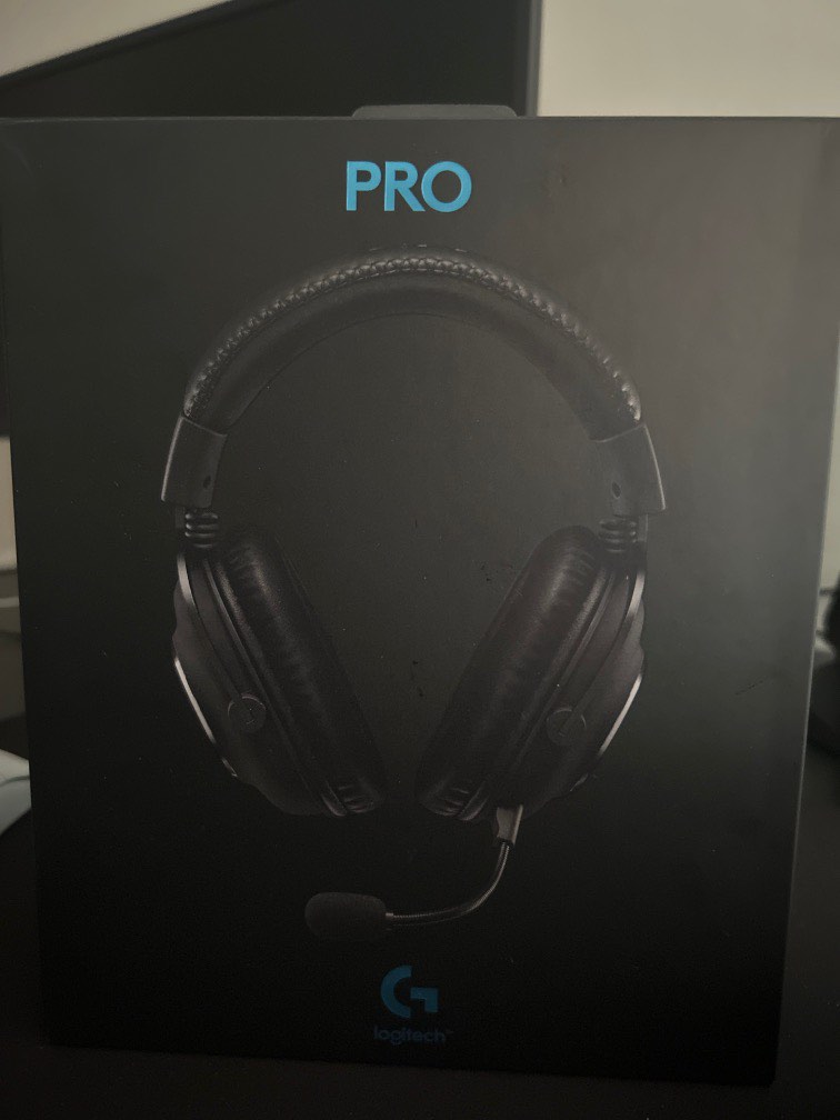 Logitec pro gaming headset, Audio, Headphones & Headsets on Carousell