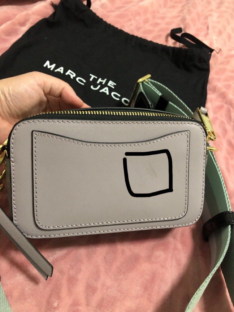 Marc Jacob snapshot bag, Luxury, Bags & Wallets on Carousell