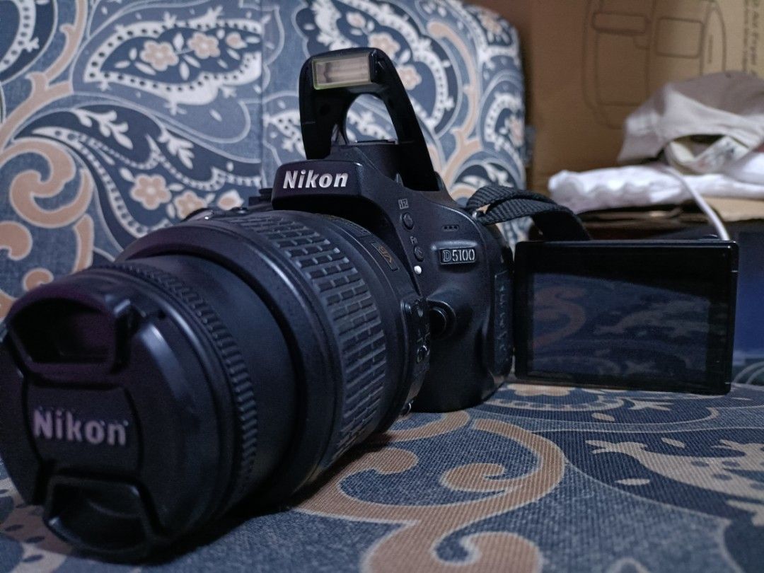 Nikon d5100 Flipscreen Vignette LCd Clear Image output with Lens DSLR ...