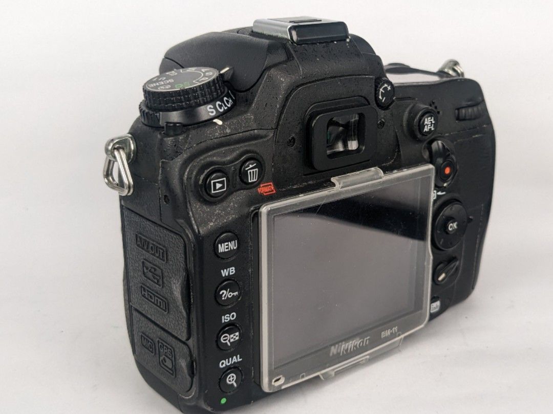 *Free Bag with Nikon D7000 cropped APSC sensor with Nikkor AFS 35mm F1 ...