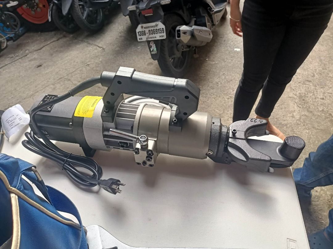 NRB-22E HAND HELD REBAR BENDER, Commercial & Industrial, Construction ...