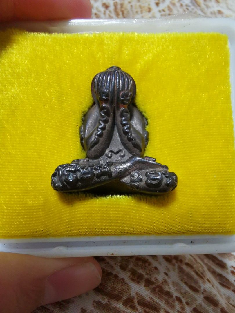 Phor Than Thit Nawak Pidta, Hobbies & Toys, Memorabilia & Collectibles ...