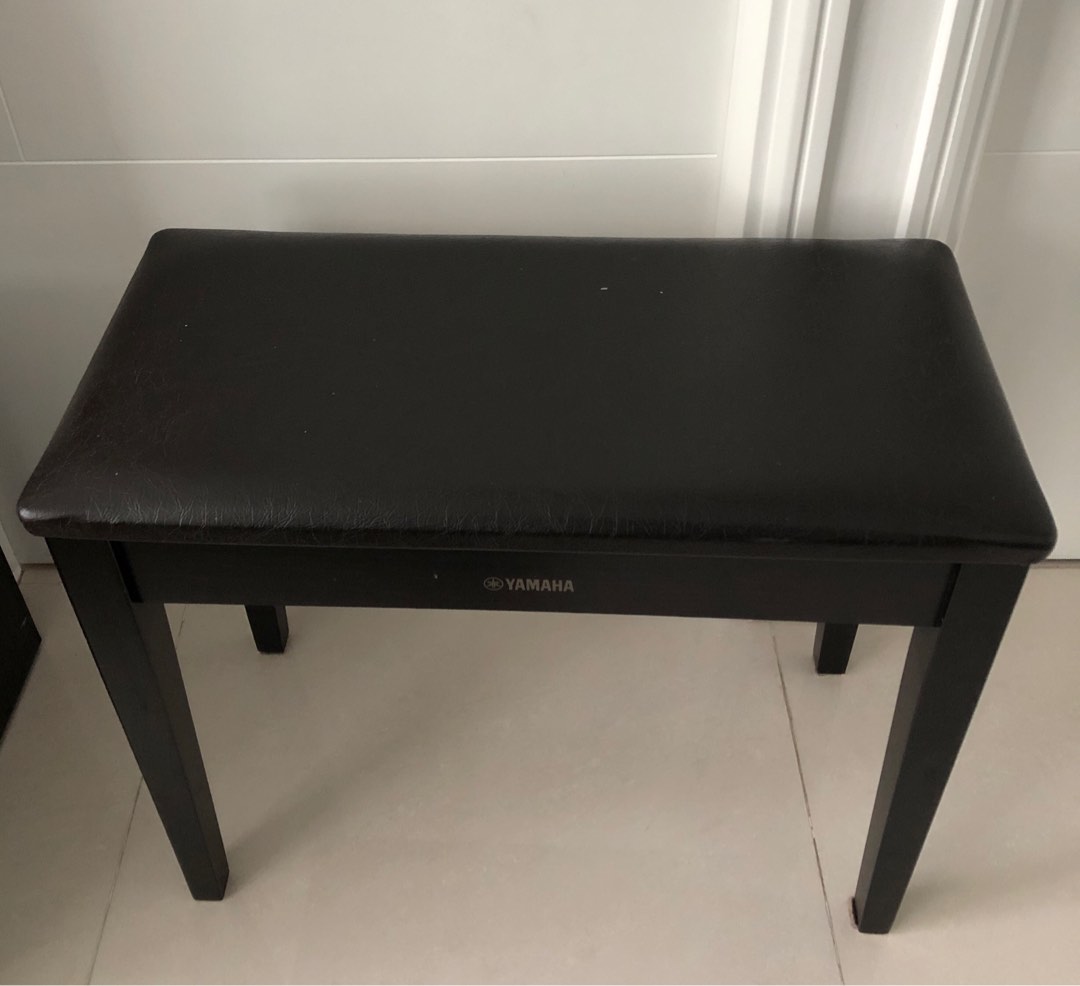 Piano Chair Yamaha, 傢俬＆家居, 傢俬, 椅子 - Carousell