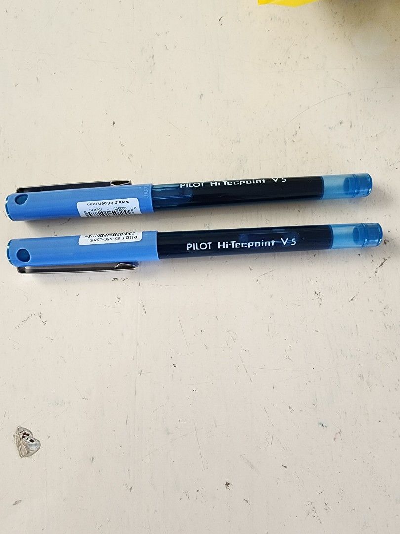 PILOT sign pen Hi-Tecpoint V5 blue, Hobbies & Toys, Stationary & Craft ...
