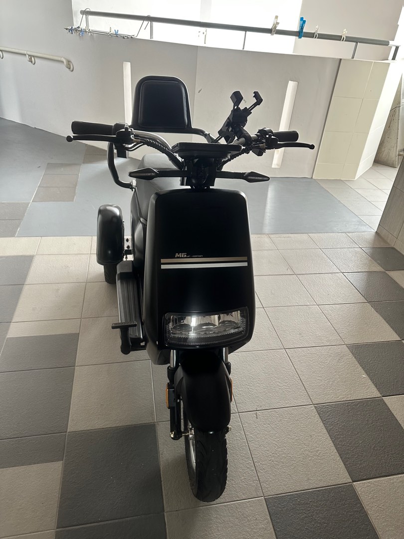 PMA M6, Sports Equipment, PMDs, E-Scooters & E-Bikes, E-Scooters & E ...