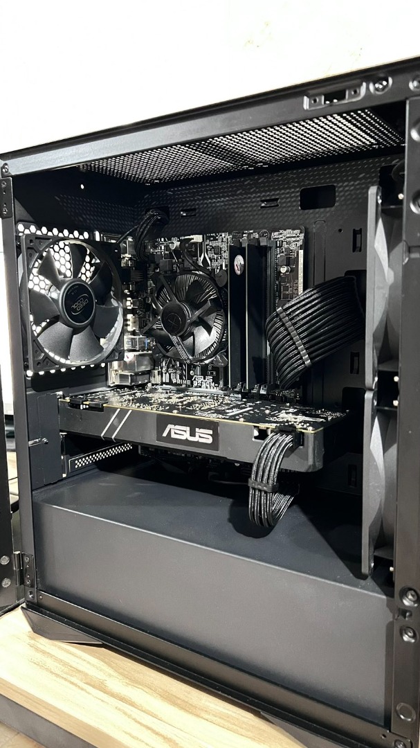 PROJECT OBSIDIAN GAMING PC, Computers & Tech, Desktops on Carousell