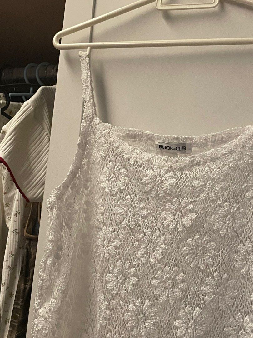 Pure White Daisy cottage core elegant top, Women's Fashion, Tops ...