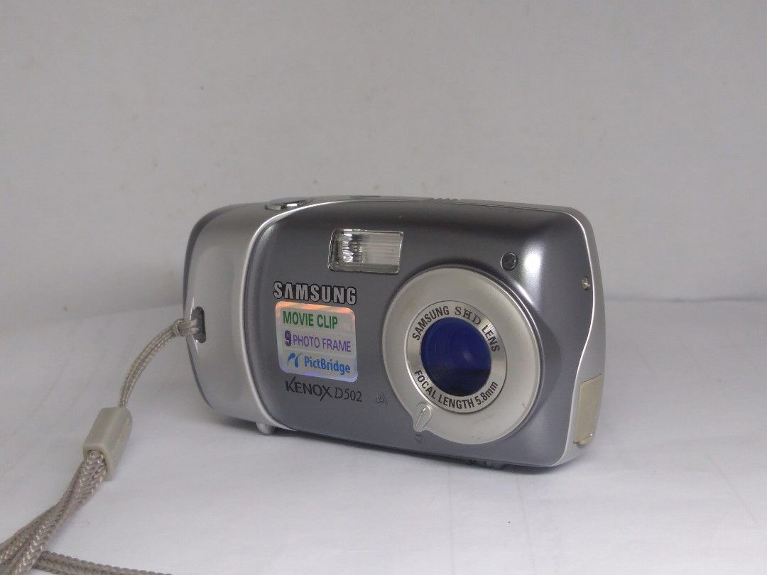 Samsung vintage camera, Photography, Cameras on Carousell