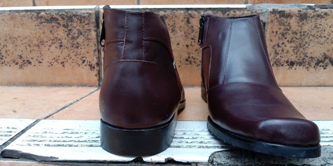 Sepatu booth Aigner kulit asli 100 % original, Fesyen Pria, Sepatu ...