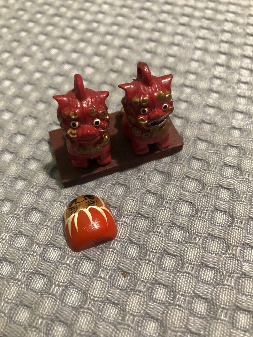 Small fu dog pair miniature desk display, Hobbies & Toys, Memorabilia ...