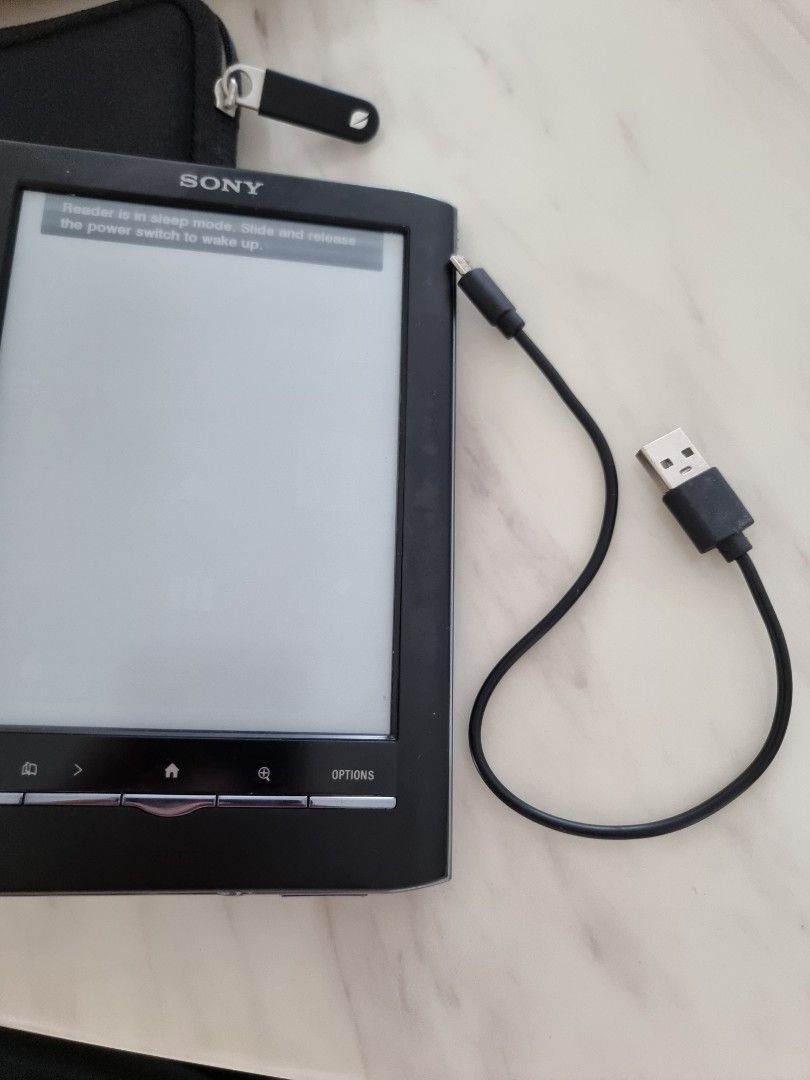 Sony Digital Book Reader PRS-650 ebook reader, Everything Else on Carousell