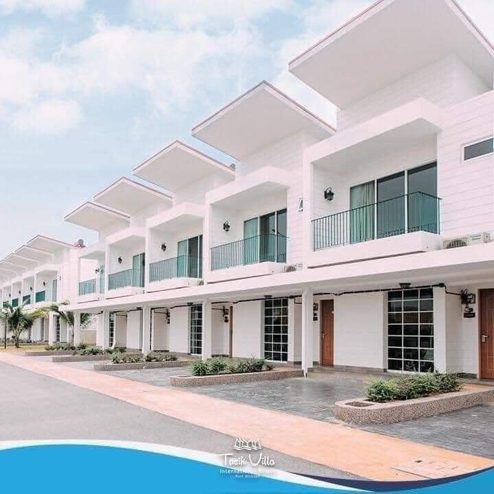 TASIK VILLA PD, Tickets & Vouchers, Vouchers on Carousell