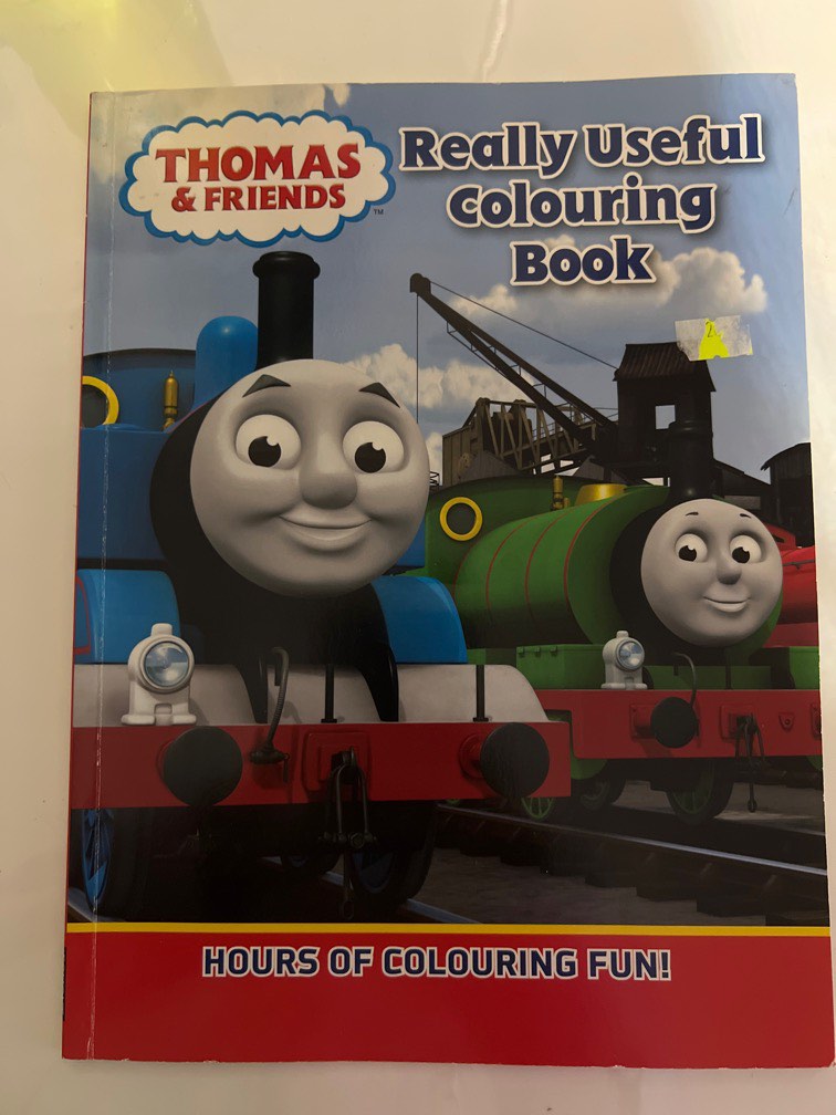 Thomas & Friends Colouring Book, 興趣及遊戲, 書本 & 文具, 小朋友書 - Carousell