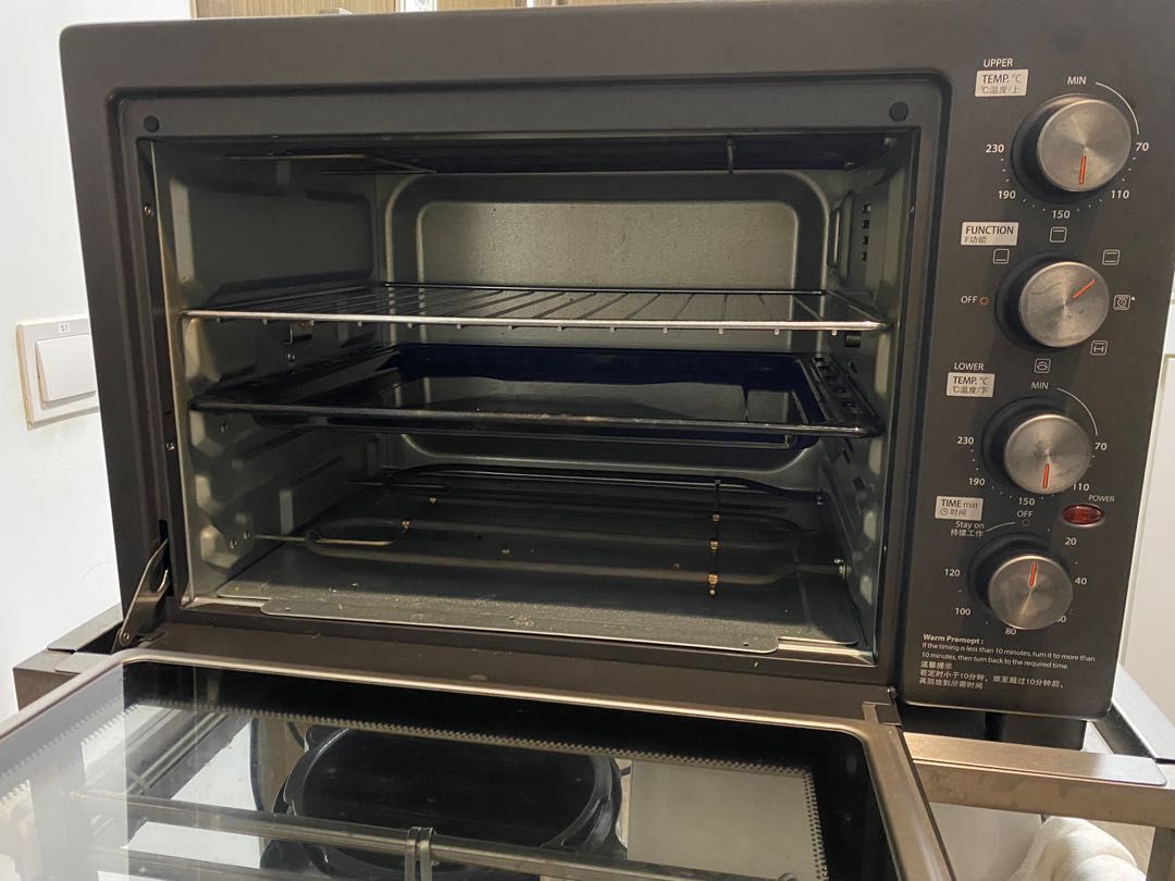 Toshiba 40L Electric Oven TL-MC40EZF(GR), TV & Home Appliances, Kitchen ...