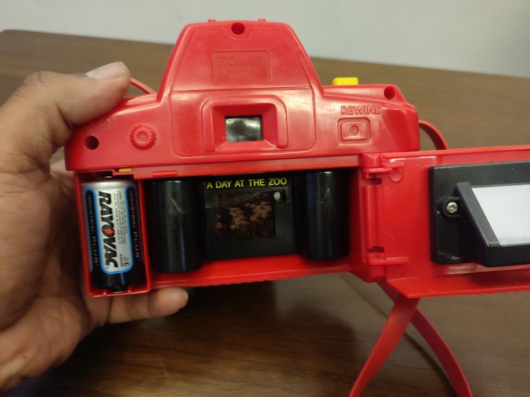Vintage toy camera 1988 made in macao, Hobbies & Toys, Toys & Games on ...