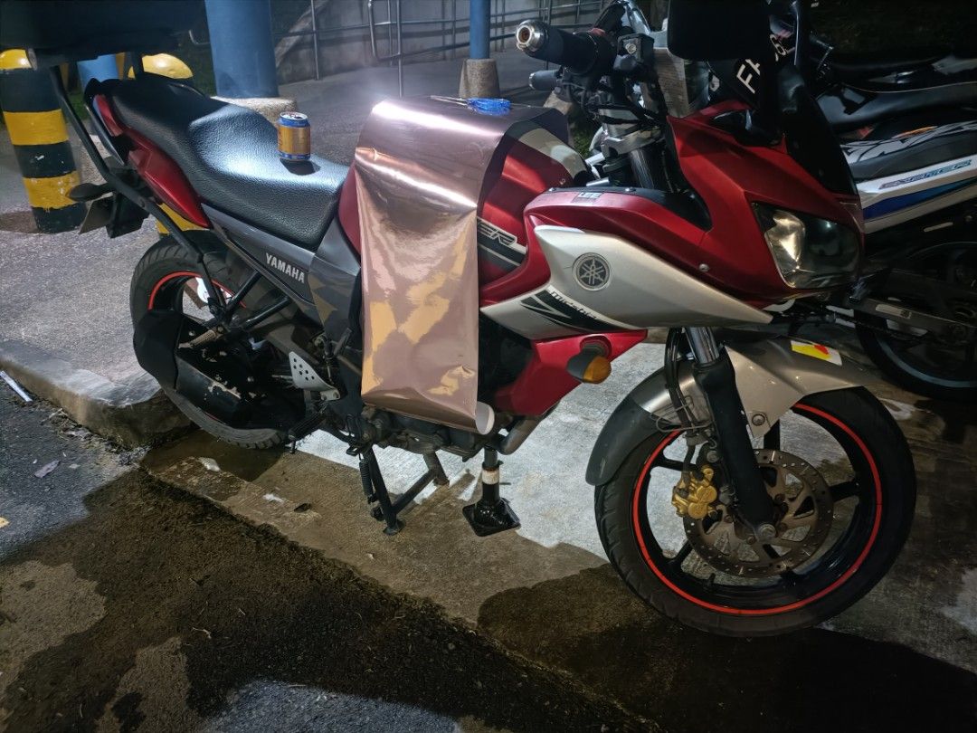 Yamaha FZ16 rim and fork wrap, Motorcycles, Motorcycle Apparel on Carousell