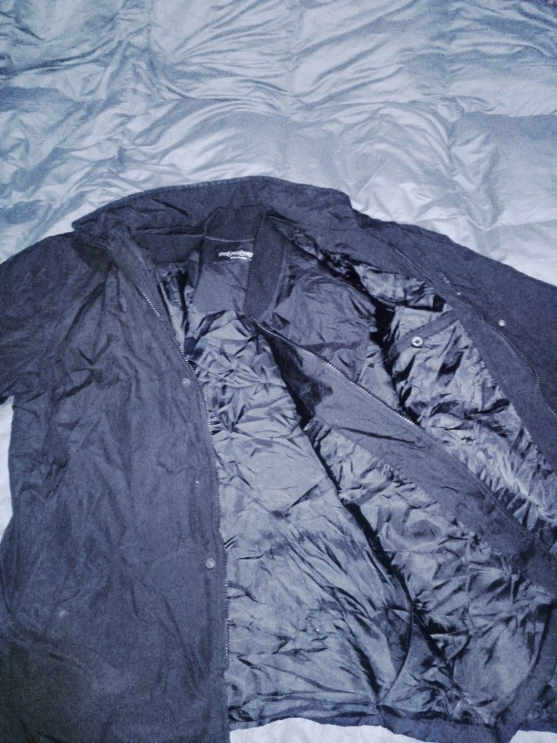 Ysl puffer jocket, Men's Fashion, Coats, Jackets and Outerwear on Carousell