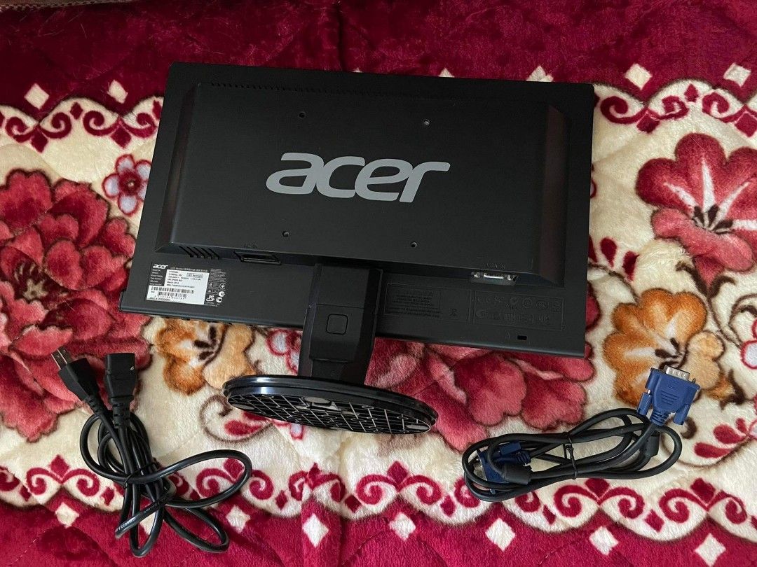 Acer P166HQL 15.6" Monitor, Computers & Tech, Parts & Accessories ...