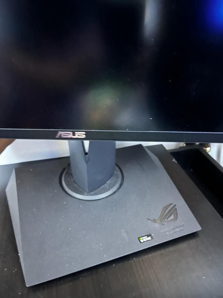 Asus Gaming Monitor (not working, LCD spoiled), Computers & Tech ...