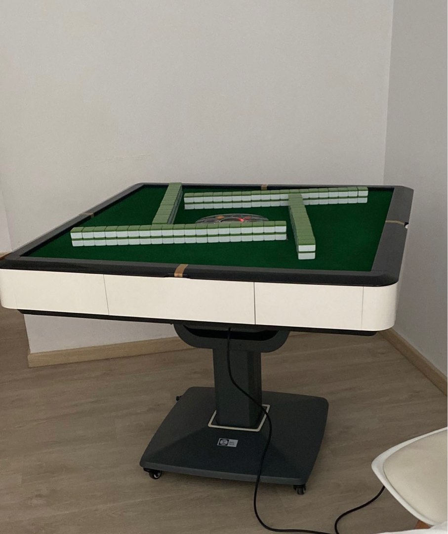 Auto mahjong table (roller coaster), Hobbies & Toys, Toys & Games on ...