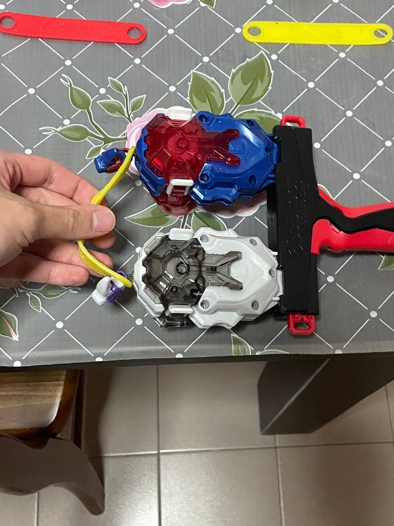 Dual Beyblade Handgrip Goshoot Beyblade Burst, Hobbies & Toys, Toys ...
