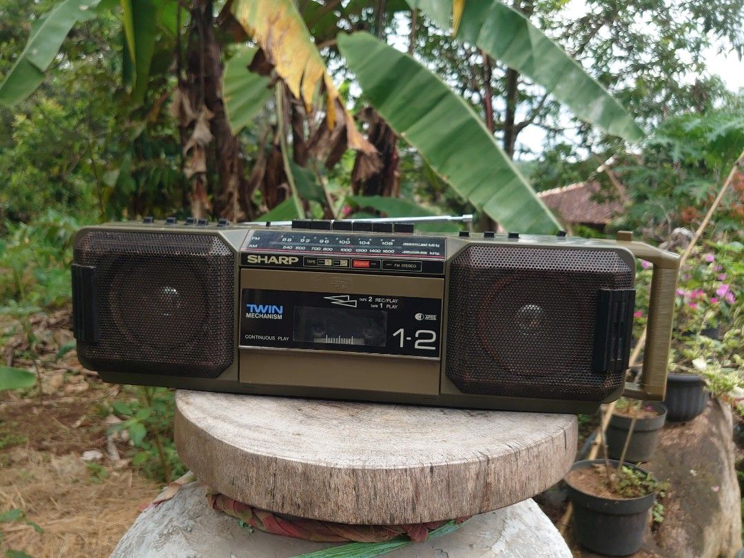 boombox sharp gf 5454z, Antik, Lainnya di Carousell