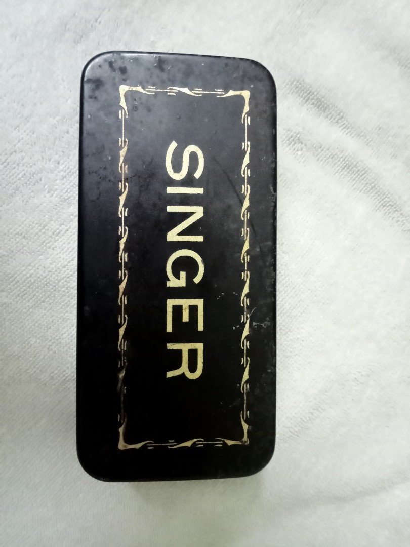 Box singer, Hobbies & Toys, Collectibles & Memorabilia, Vintage ...