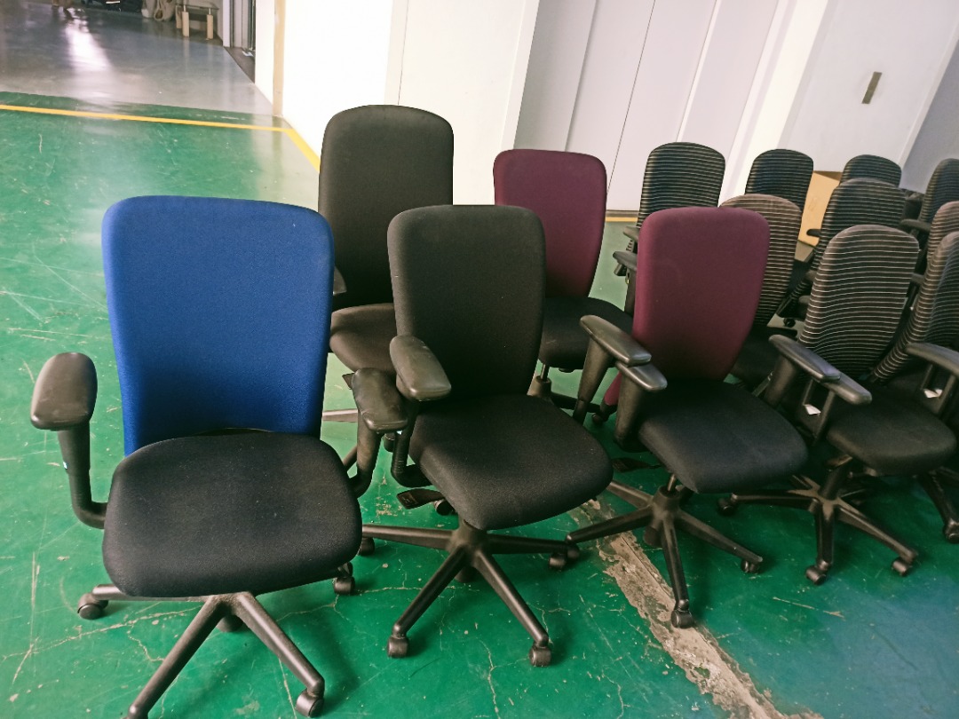 Branded Office chair, computer gaming chair, recline, Herman miller ...