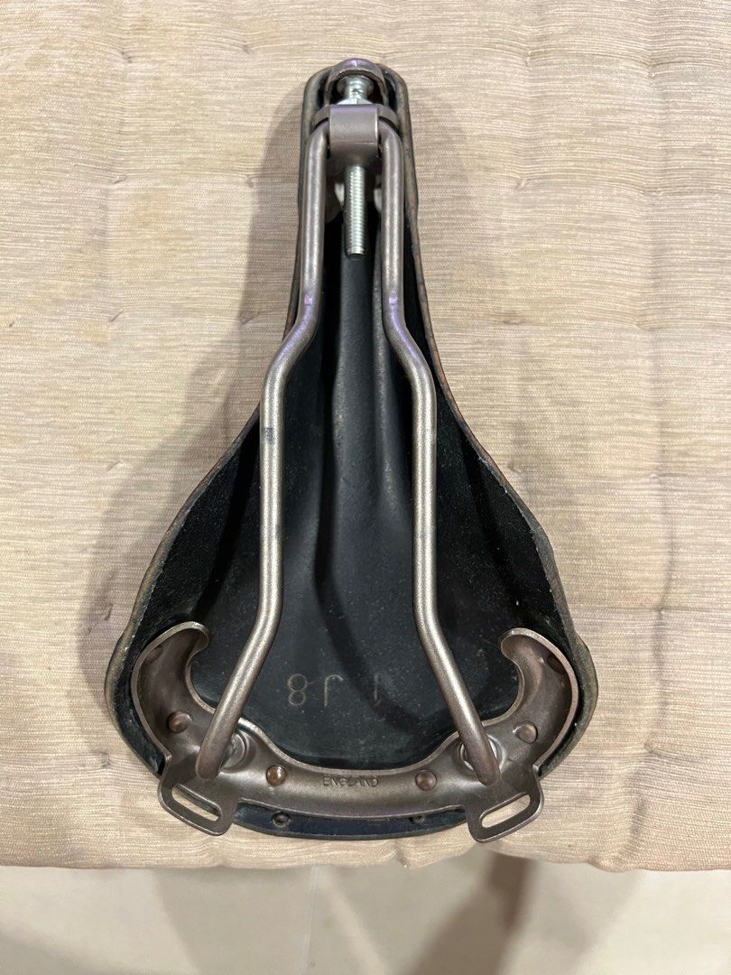 Brooks B17 & Swift Titanium Black Saddle, Sports Equipment, Bicycles ...