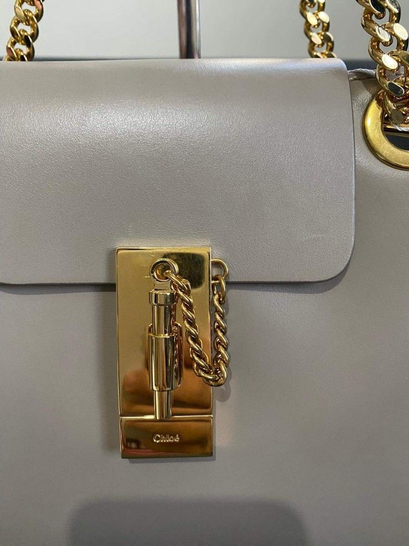 Chloe Mini Annie in Shoulder Bag ( New Model), Luxury, Bags & Wallets ...