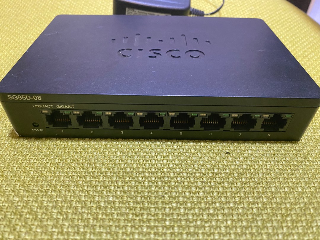 Cisco 8 Port Switch, Computers & Tech, Parts & Accessories, Networking ...