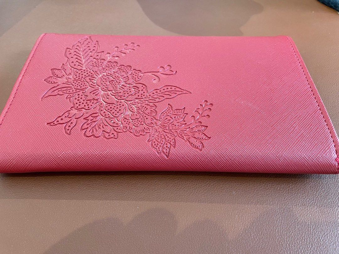 Citi ULTIMA Red Packet Pouch + Packets, Everything Else on Carousell