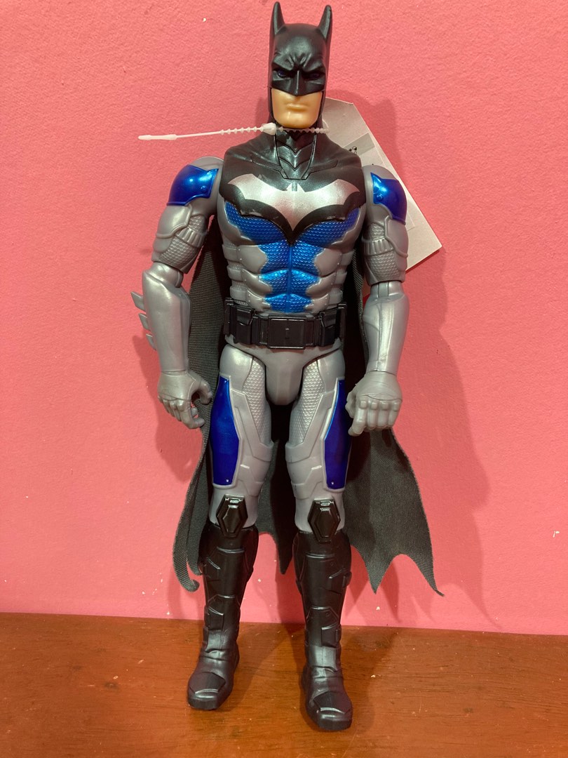 DC COMICS Batman Missions Sub Zero Batman 12" Action Figure, Hobbies ...