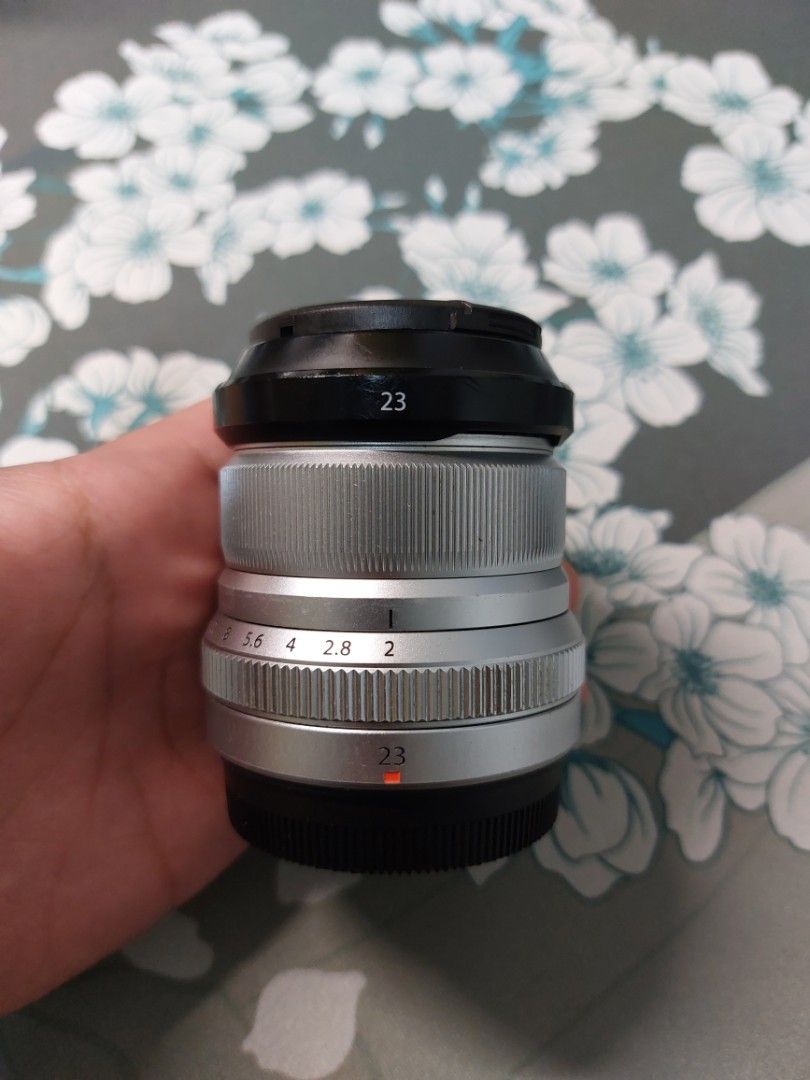 Fujifilm XF23 F2 Silver, Photography, Cameras on Carousell