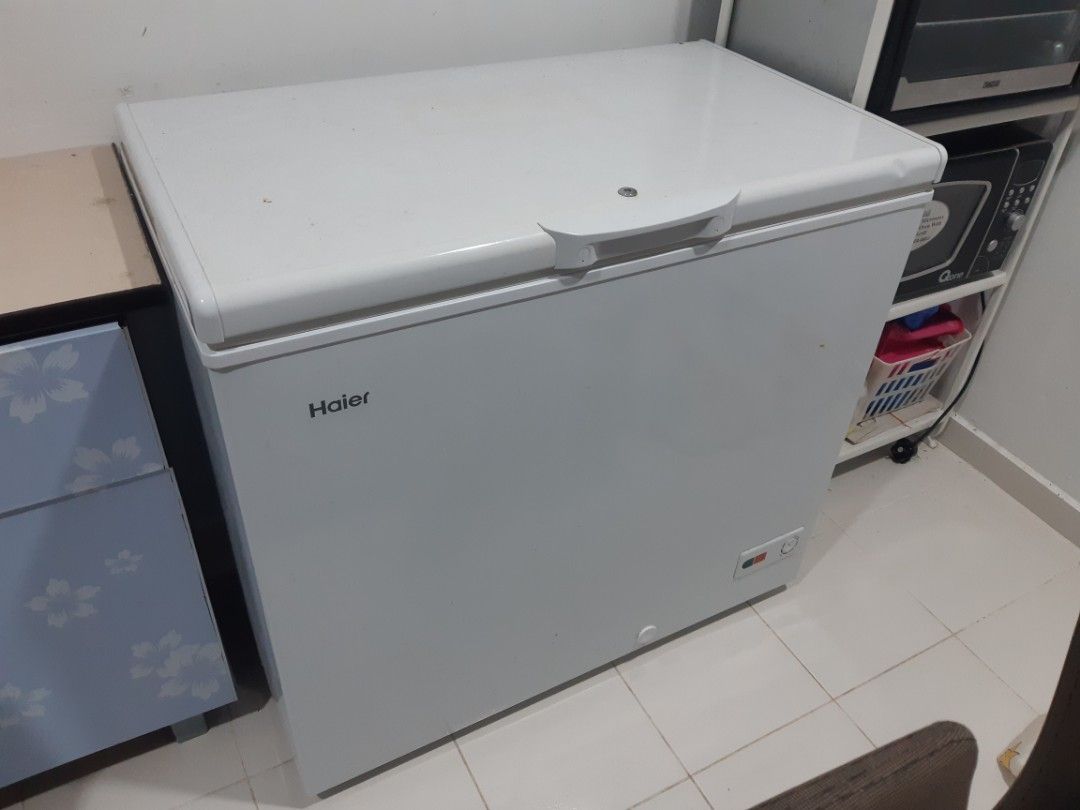 Haier 207L chest freezer, TV & Home Appliances, Kitchen Appliances ...