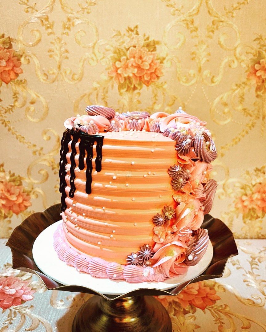 Halal Birthday Cake, Food & Drinks, Homemade Bakes on Carousell