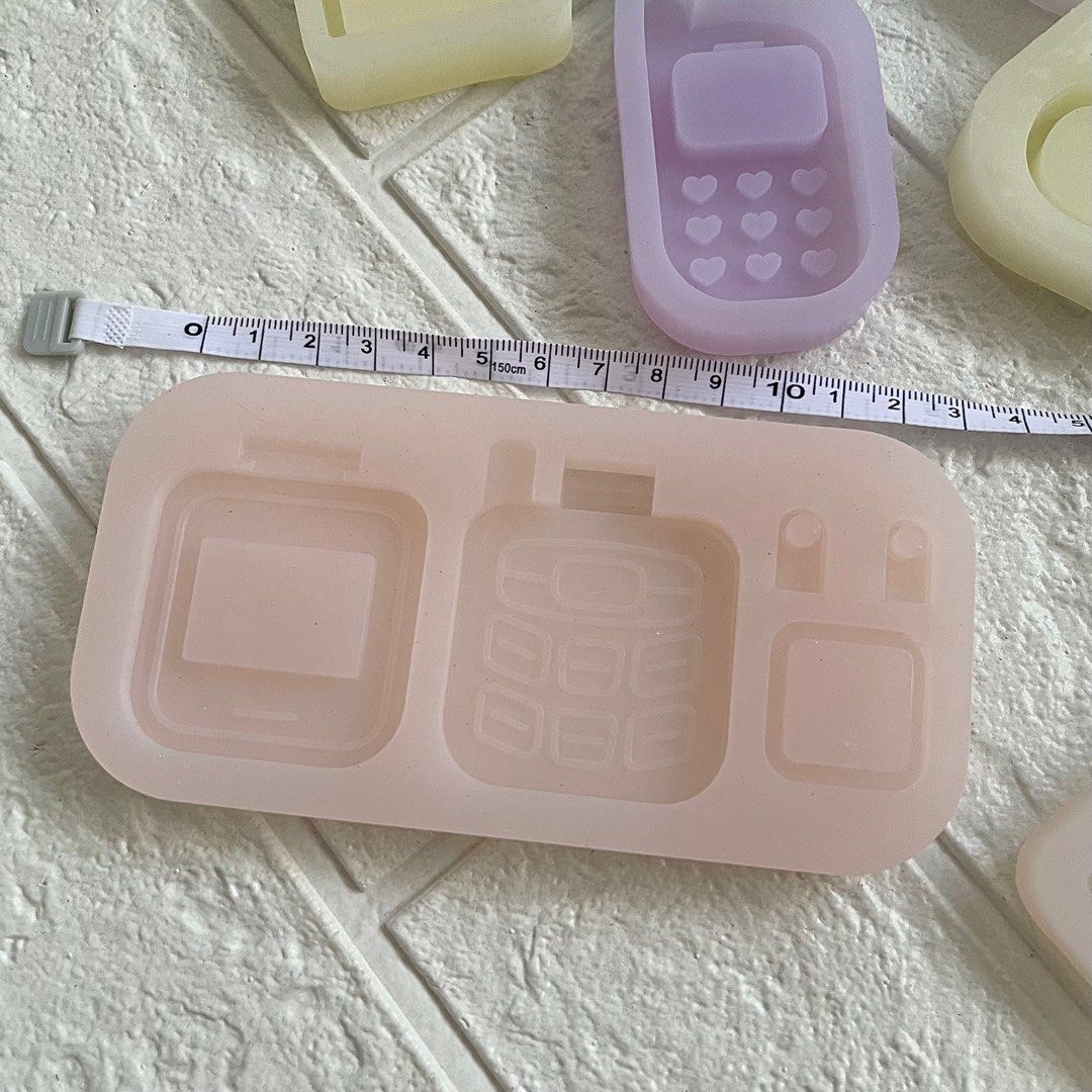 Handphone resin shaker mold, Hobbies & Toys, Stationery & Craft ...