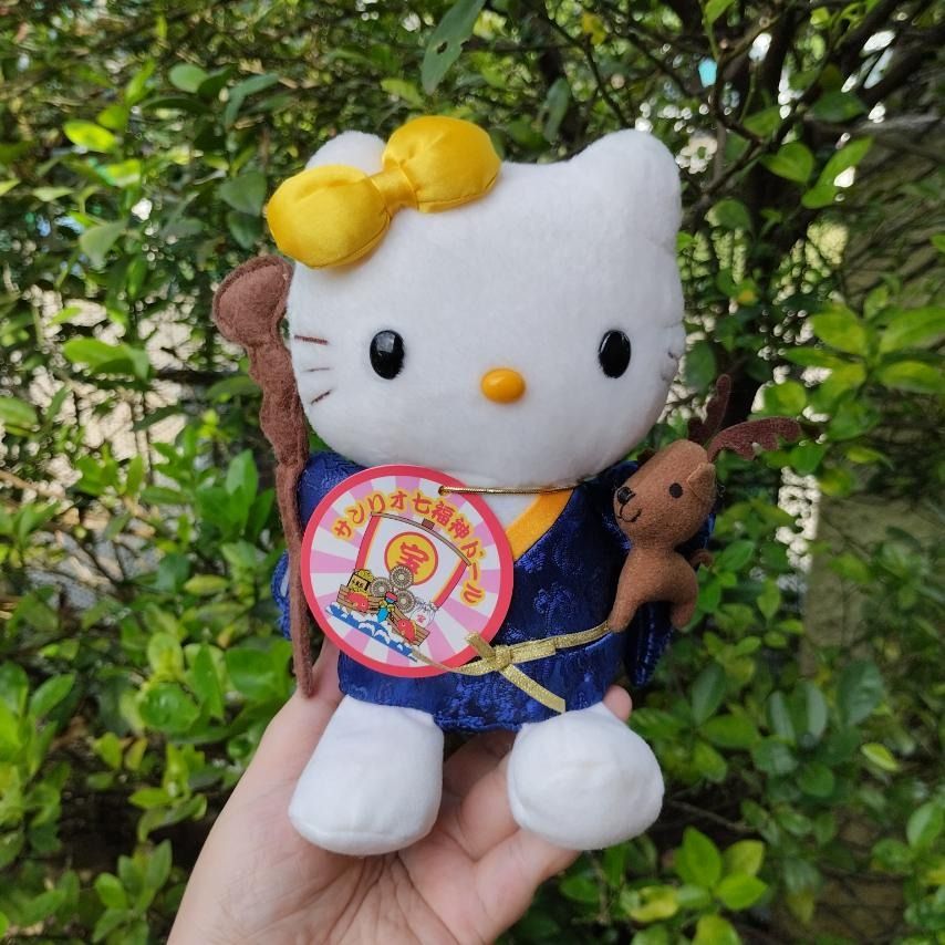 Hello Kitty Korean Hanbok Stuffed toy, Hobbies & Toys, Toys & Games on ...