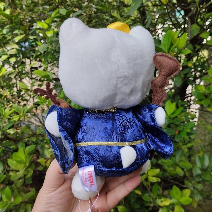 Hello Kitty Korean Hanbok Stuffed toy, Hobbies & Toys, Toys & Games on ...